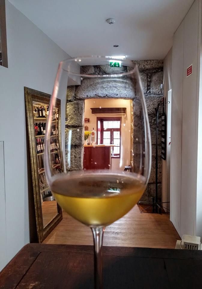 Capela Incomum, Baixa, Porto - Wikinight